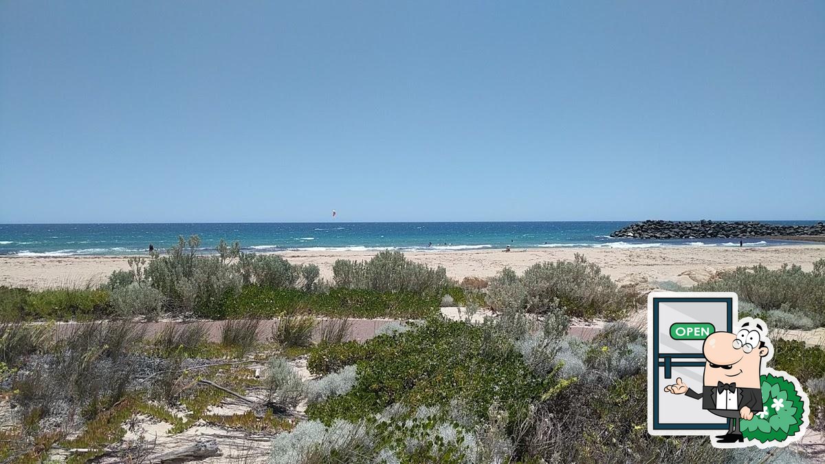 Pyramids Beach Café, Dawesville - Restaurant menu, prices and reviews