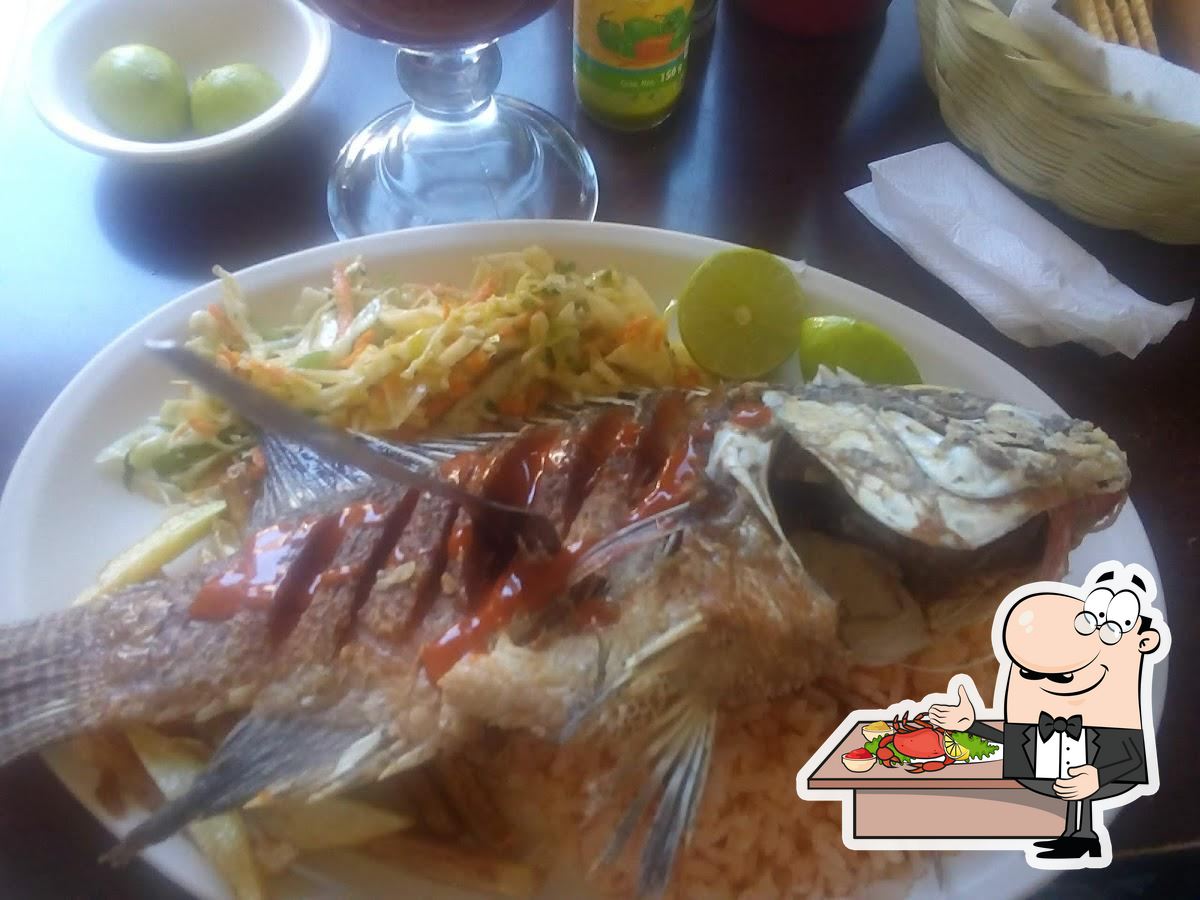 Mariscos Fredy restaurant, San Luis Potosi, Guajardo No. 105 ...