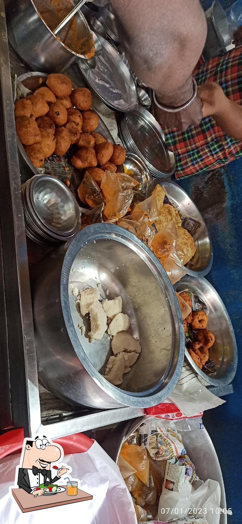 Welcome Hotel Tiffin Center, Sirpur-Kaghaznagar - Restaurant reviews