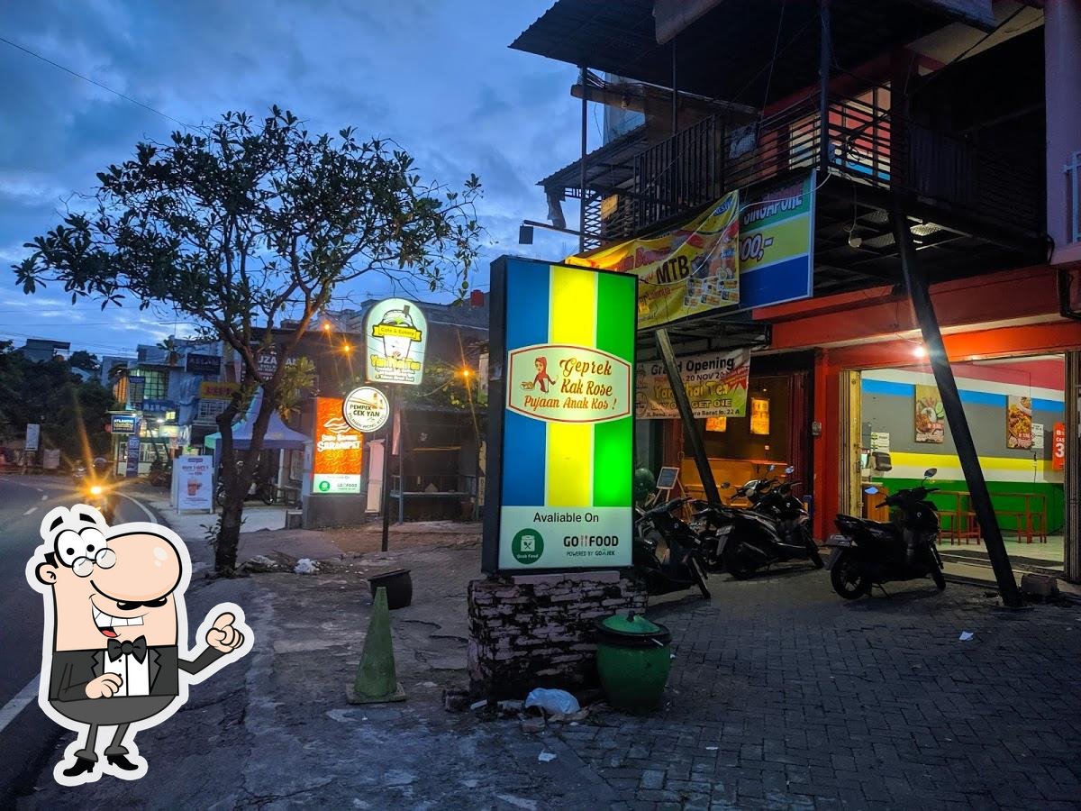 Restaurante Geprek Kak Rose, Malang, Jl. Bend. Sigura-Gura Barat No.22a ...