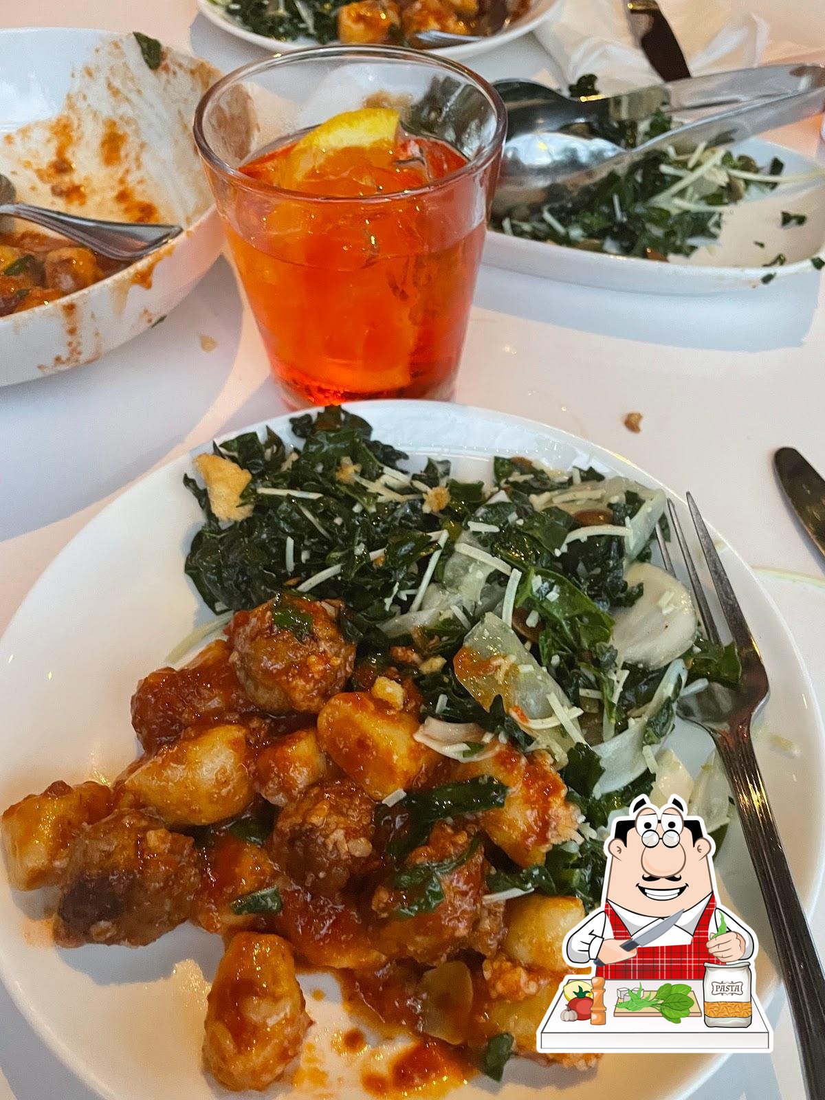 Nook Shipyards, North Vancouver - Restaurant menu, prices and reviews