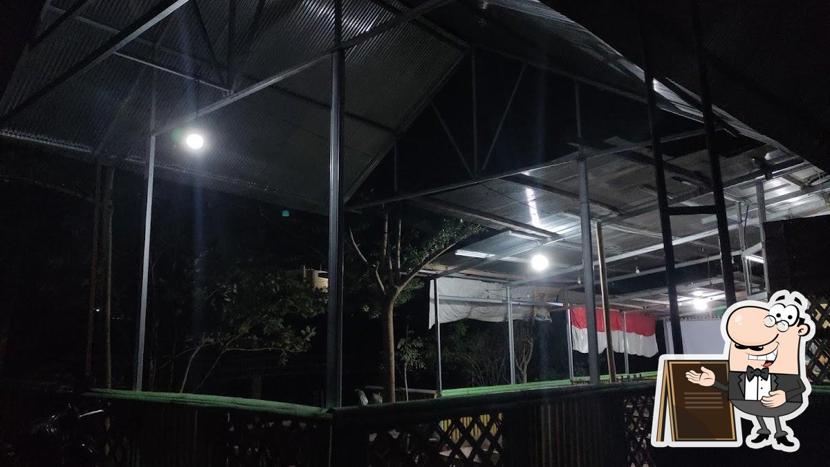 Cafe & Resto Danau Mawang "Kopi Tugas Akhir", Tombolo - Restaurant menu ...