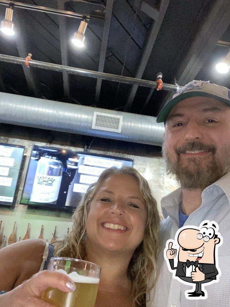 Cascade Draft House in Bristol - Restaurant menu and reviews
