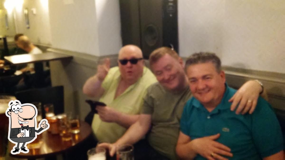 Wee Man's Bar in Glasgow - Restaurant menu and reviews