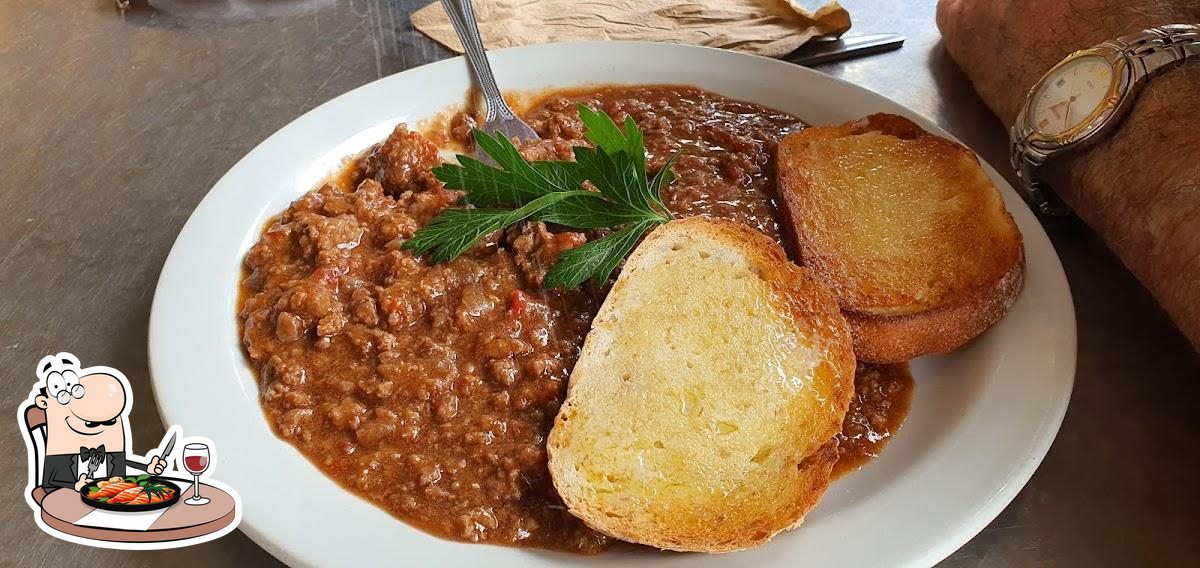 Jalla's Cafe in Woodford - Restaurant menu and reviews