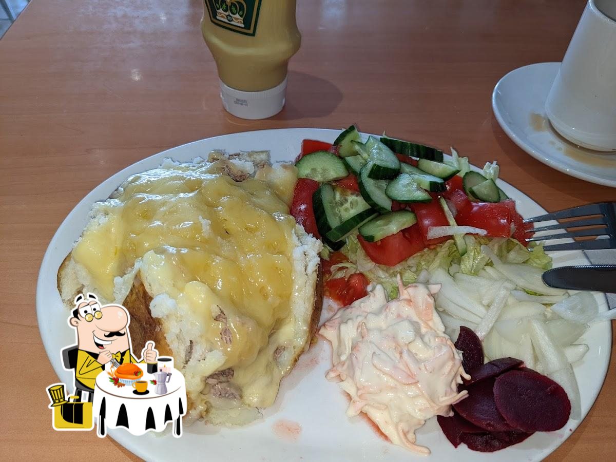 Criterion Cafe, 129 Peckham High St in London - Restaurant menu and reviews