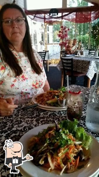 Nuk's Thai Cuisine, 201 James St in De Pere - Restaurant reviews