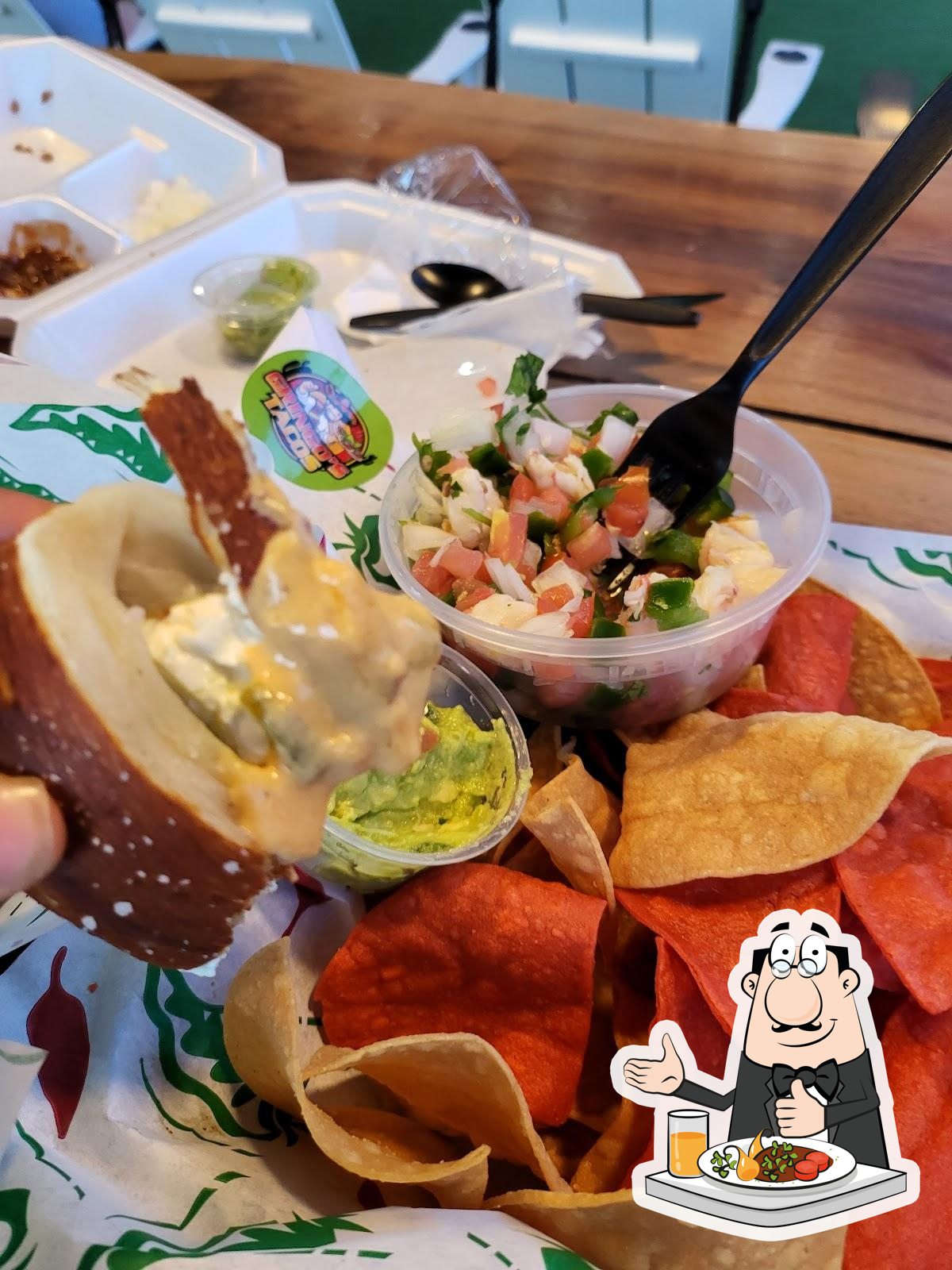 Tree Haus Tavern in Spring Branch - Restaurant reviews