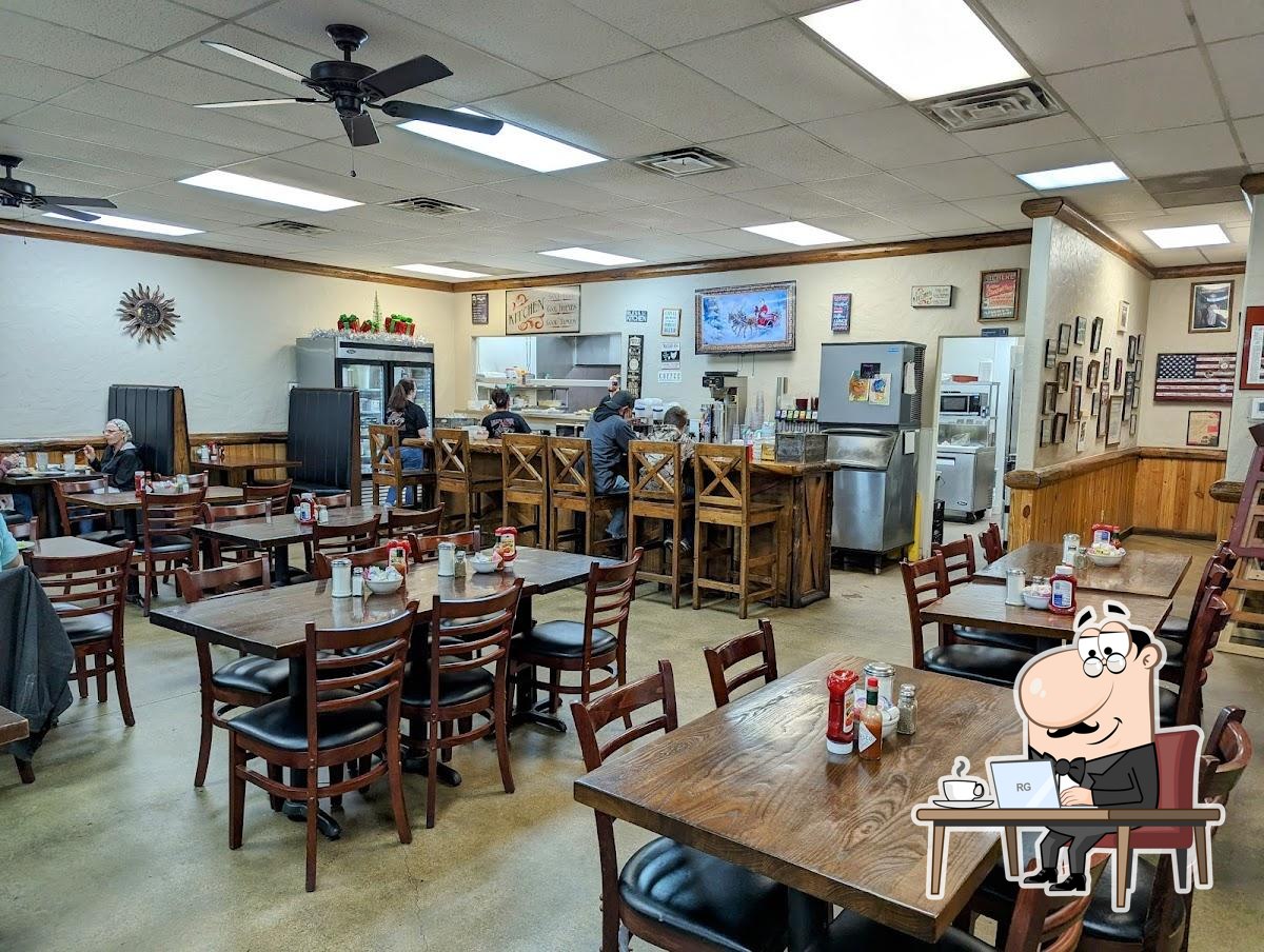 Lilly's Diner, Tulsa - Restaurant menu, prices and reviews