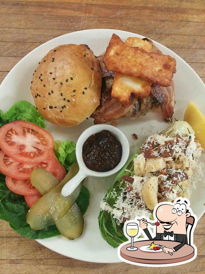 The Stagecoach Inn in Newboro - Restaurant menu and reviews