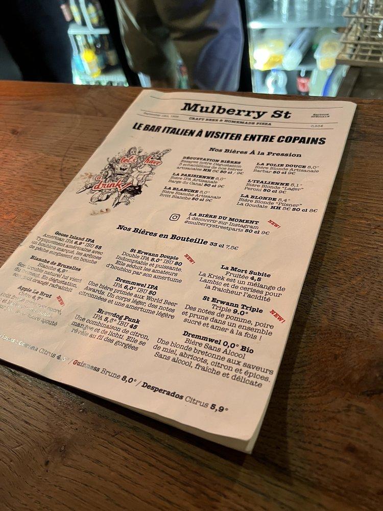 Menu at Mulberry Street pizzeria, Paris