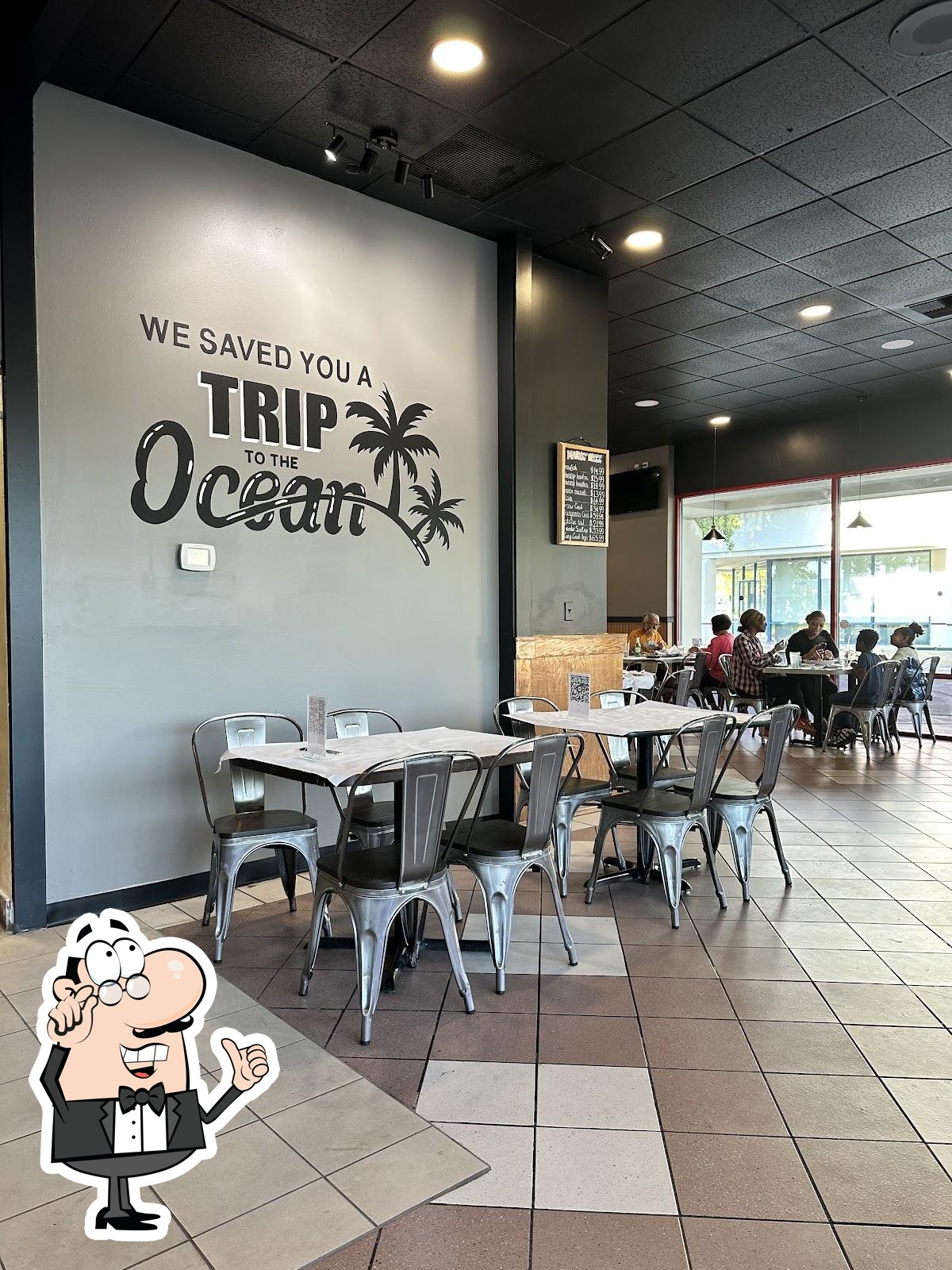 Crawfish Island, Federal Way - Restaurant menu, prices and reviews