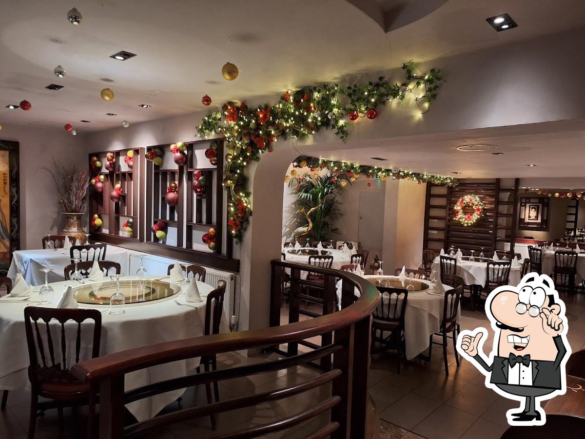 Maxim Chinese Restaurant, London - Restaurant menu, prices and reviews