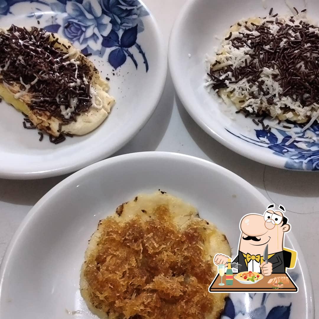 Roti tenong khas padang dan Pisang Bakar (kapik), Batam - Menú del ...