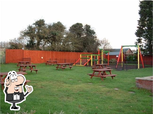 The Horseshoe, 41 Siston Common in Bristol - Restaurant menu and reviews