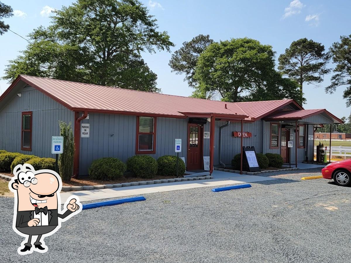 Midway Grillin' in Spiveys Corner - Restaurant reviews