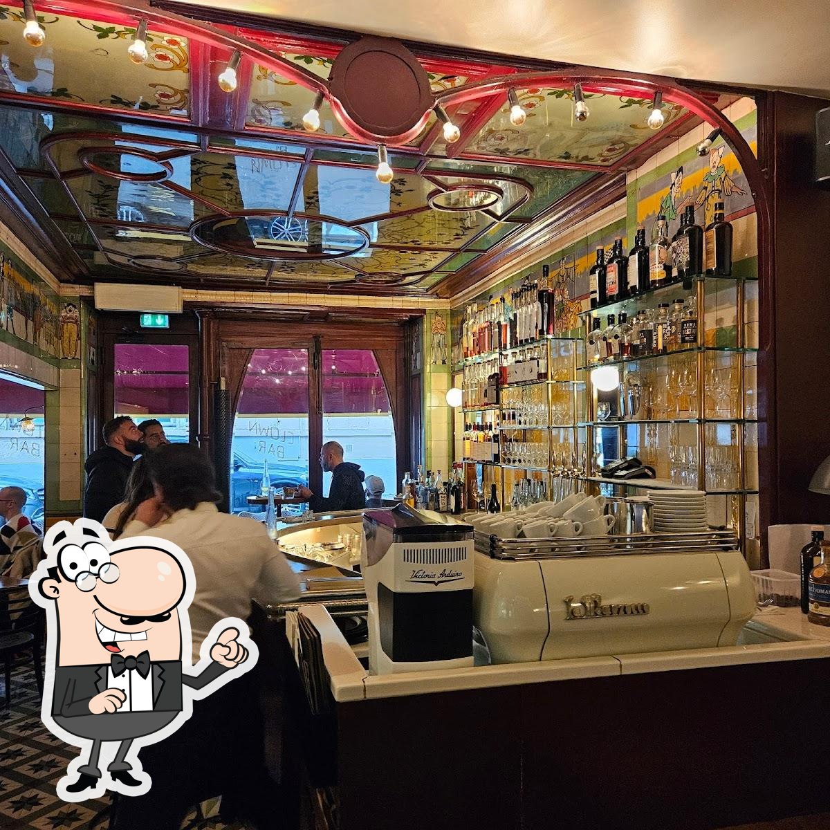 Le Clown Bar - Restaurant, Paris - Restaurant menu, prices and reviews