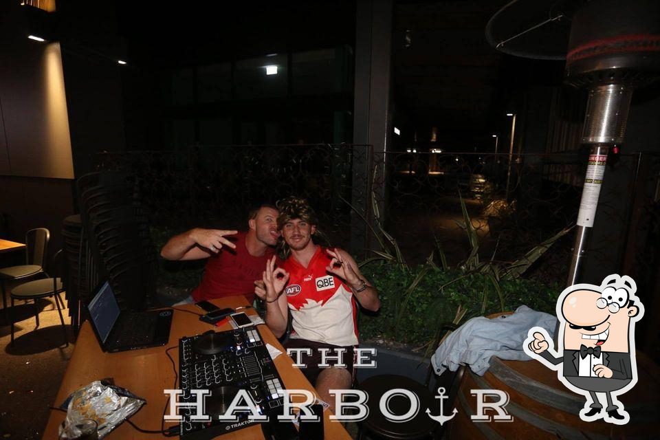 The Harbour Sports, Bar, Grill in Secret Harbour - Restaurant reviews