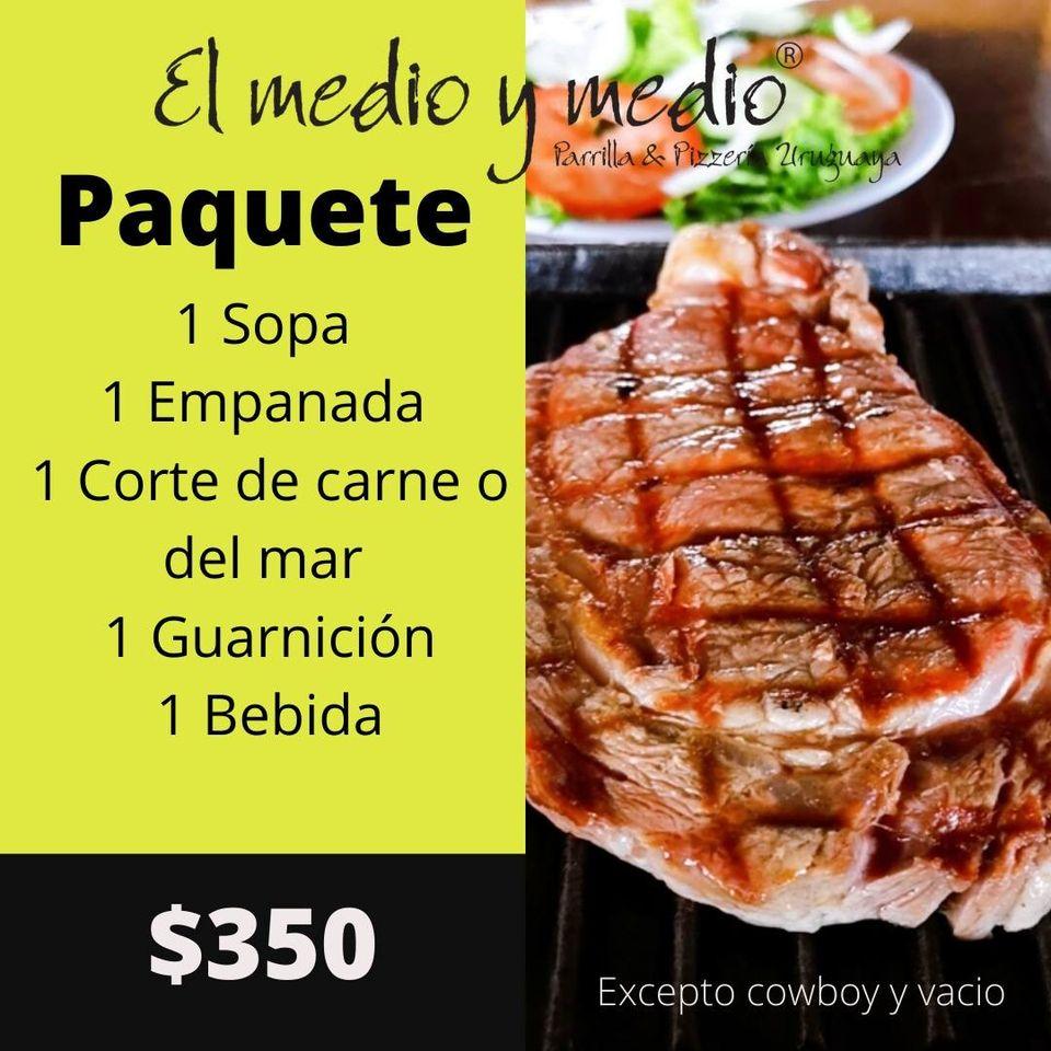 Menu at El Medio y Medio restaurant, Tlalnepantla de Baz