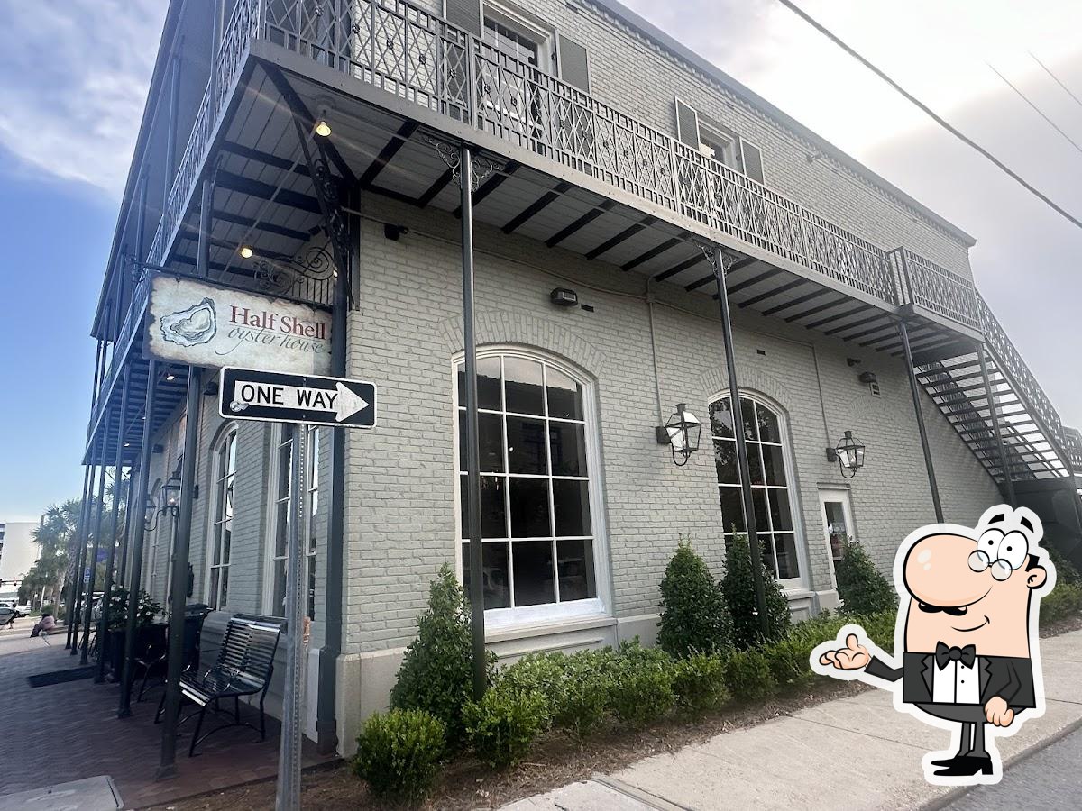 Half Shell Oyster House, Biloxi - Restaurant menu, prices and reviews