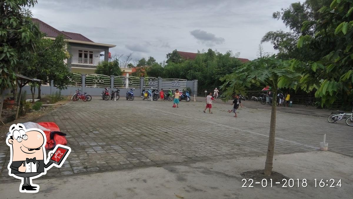 Taman Kodok Karawang Jaya restaurant, Karawang - Restaurant reviews