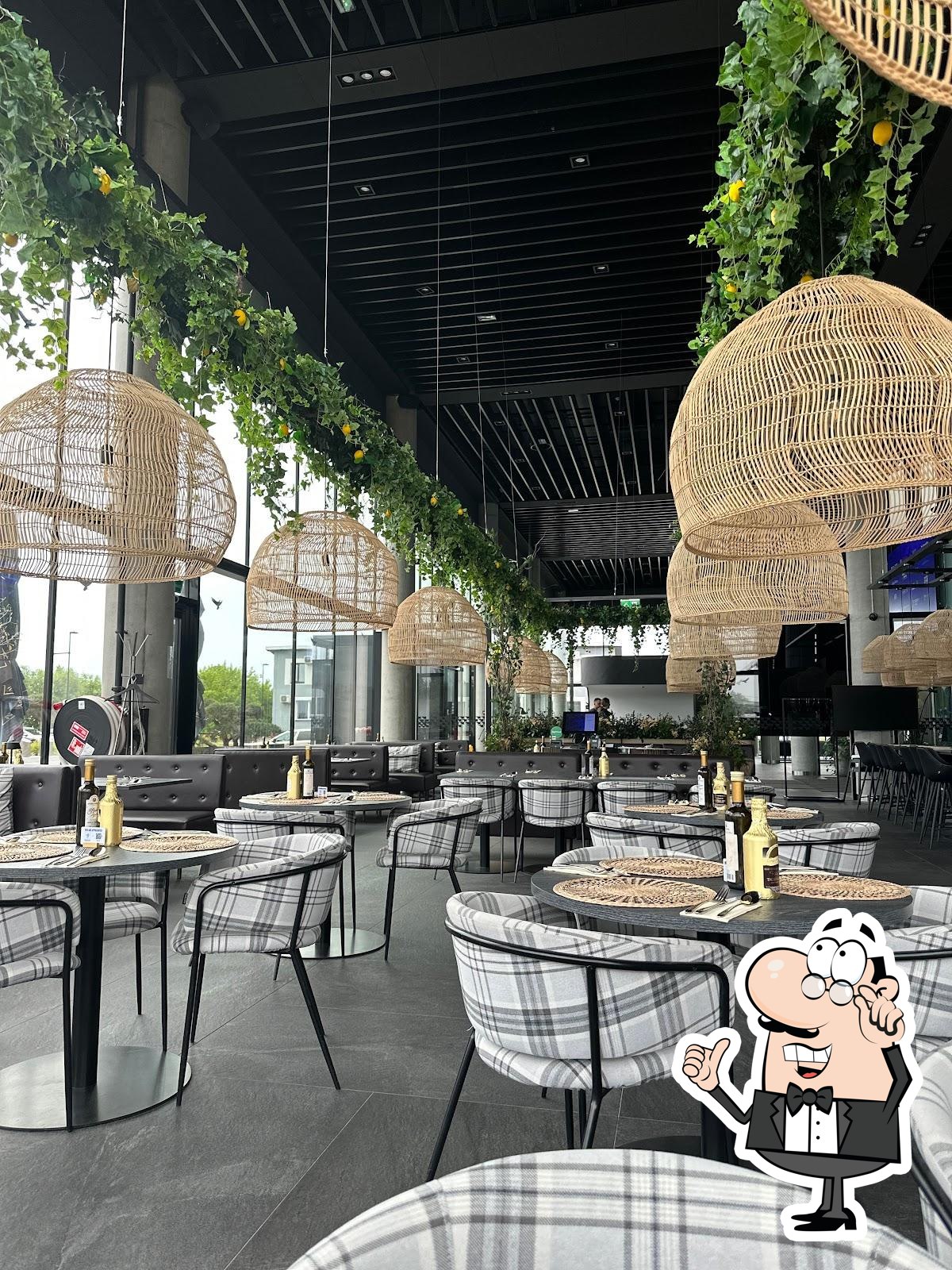 Aerottoria, Vilnius - Restaurant menu, prices and reviews