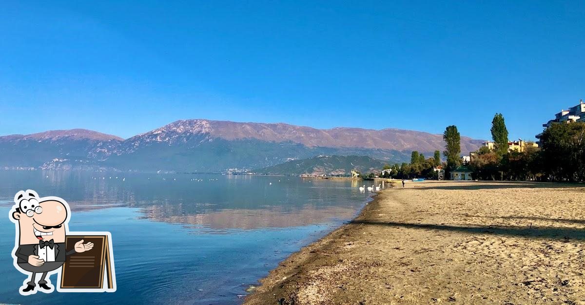 Visit Pogradec pub & Bar, Pogradec - Restaurantbewertungen