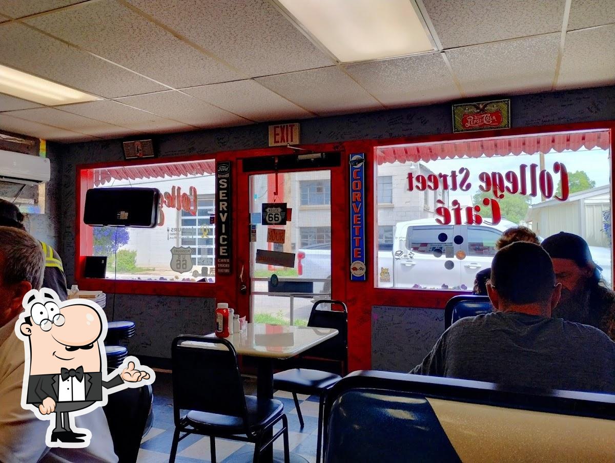 College Street Café, Springfield - Restaurant menu, prices and reviews