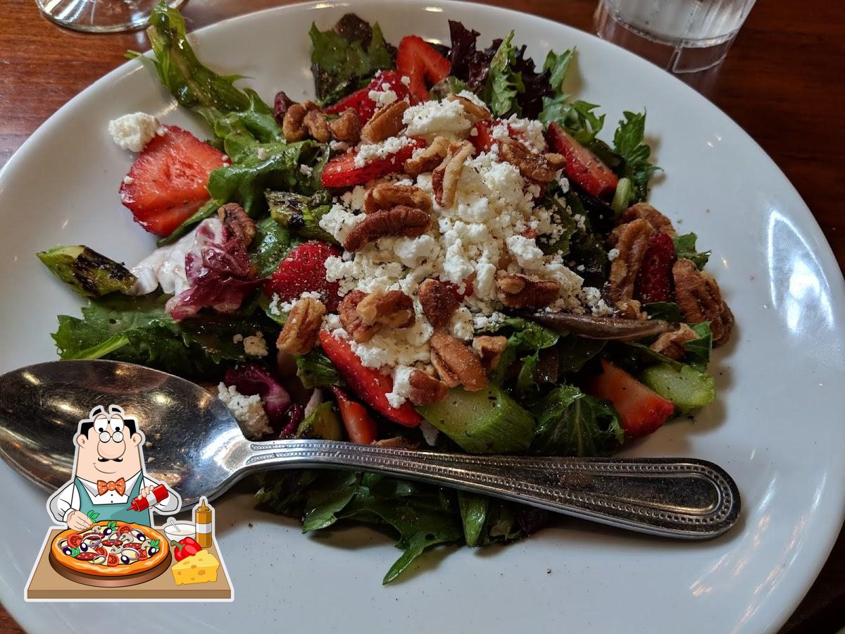 Paesanos in Davis - Restaurant menu and reviews