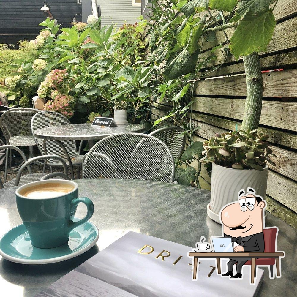 Red Arrow Coffee, Seattle - Restaurant menu, prices and reviews