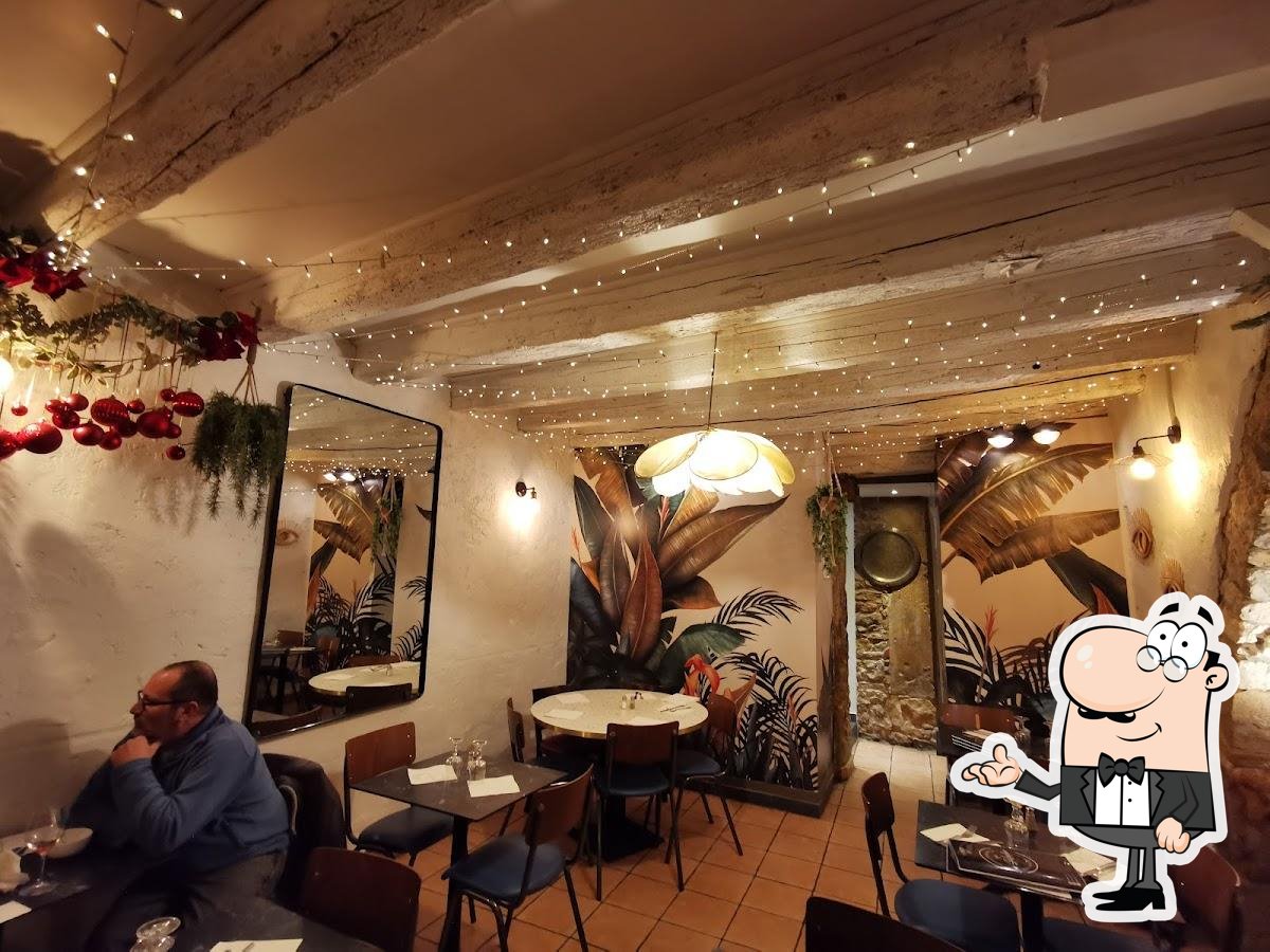 Restaurant Le Saladier Villefranche sur Saône, Villefranche-sur-Saone ...
