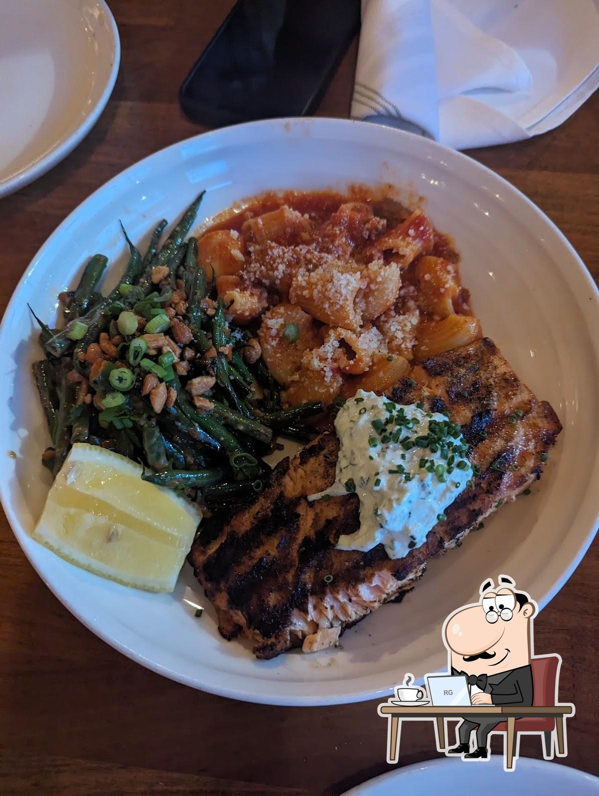 Heirloom, Fresno - Restaurant menu, prices and reviews