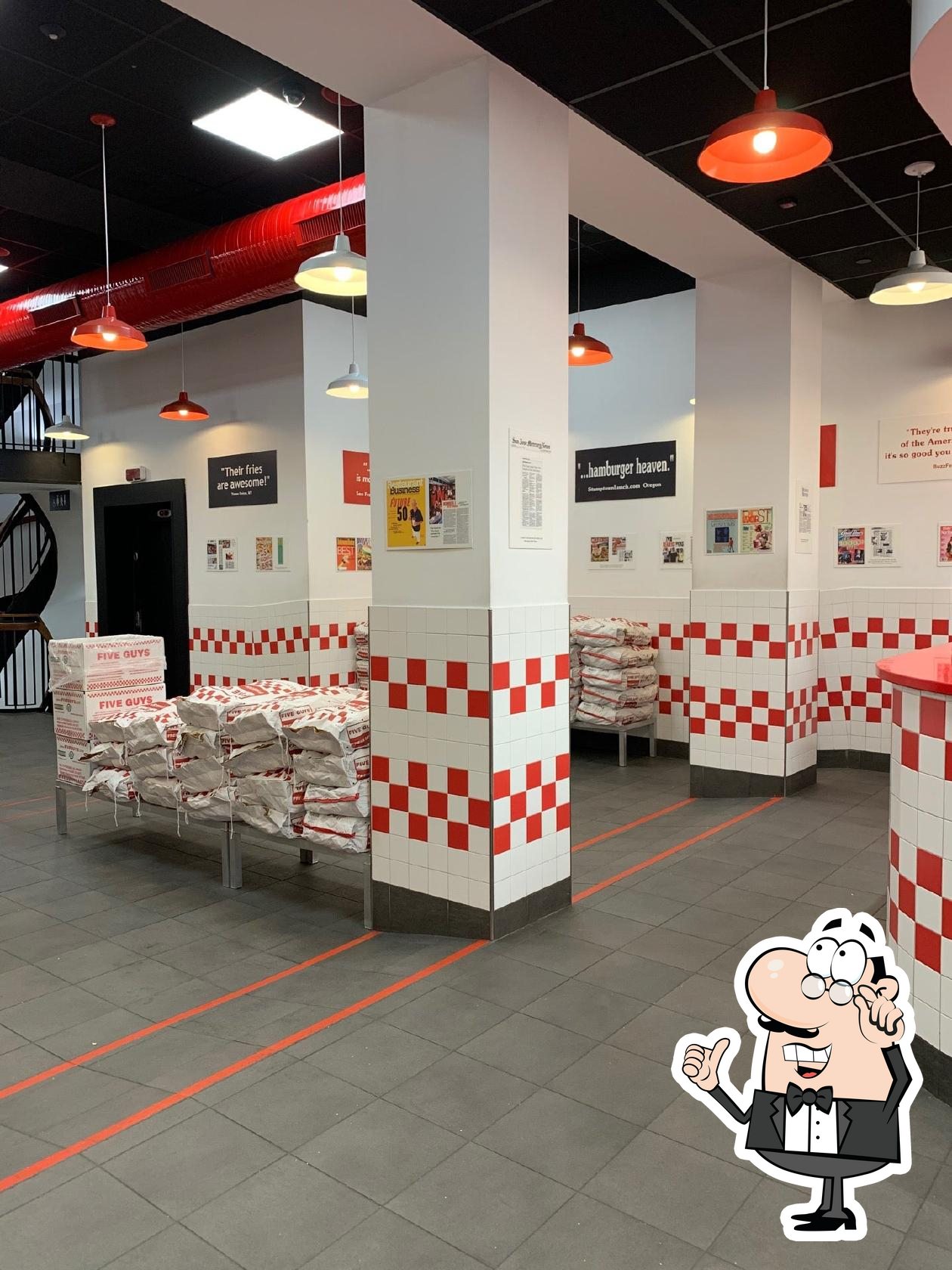 Five Guys, Milano - Menu del ristorante, prezzi e recensioni