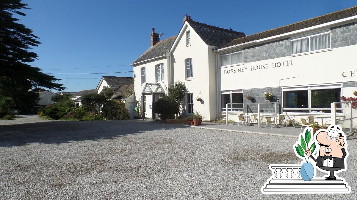 Cedar Tree Restaurant at Bossiney House Hotel in Tintagel - Restaurant ...