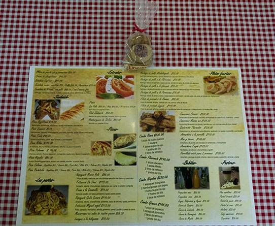 Menu at Linguini restaurant, Cancún