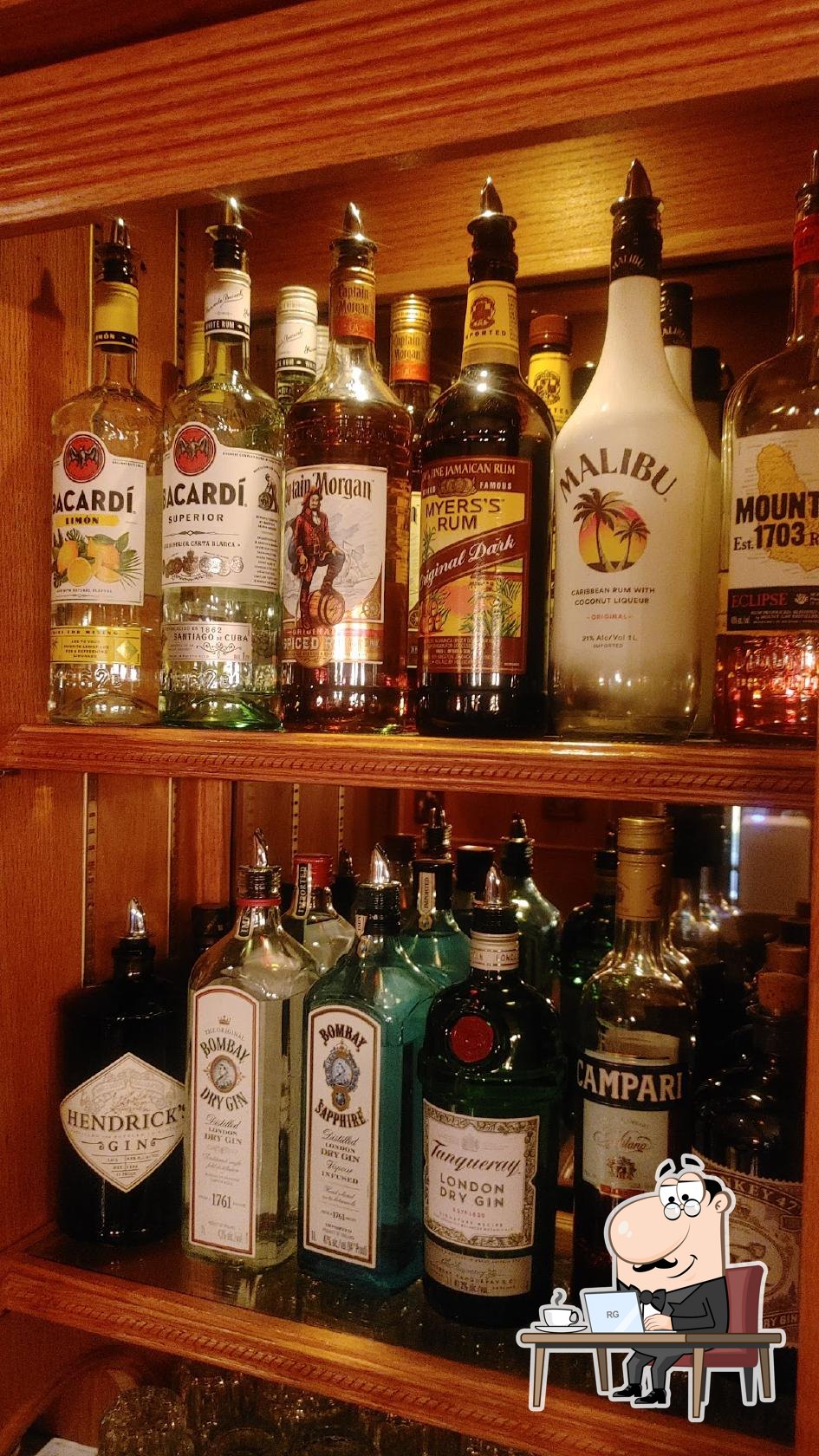 The Range Line Inn, Mequon - Restaurant menu, prices and reviews