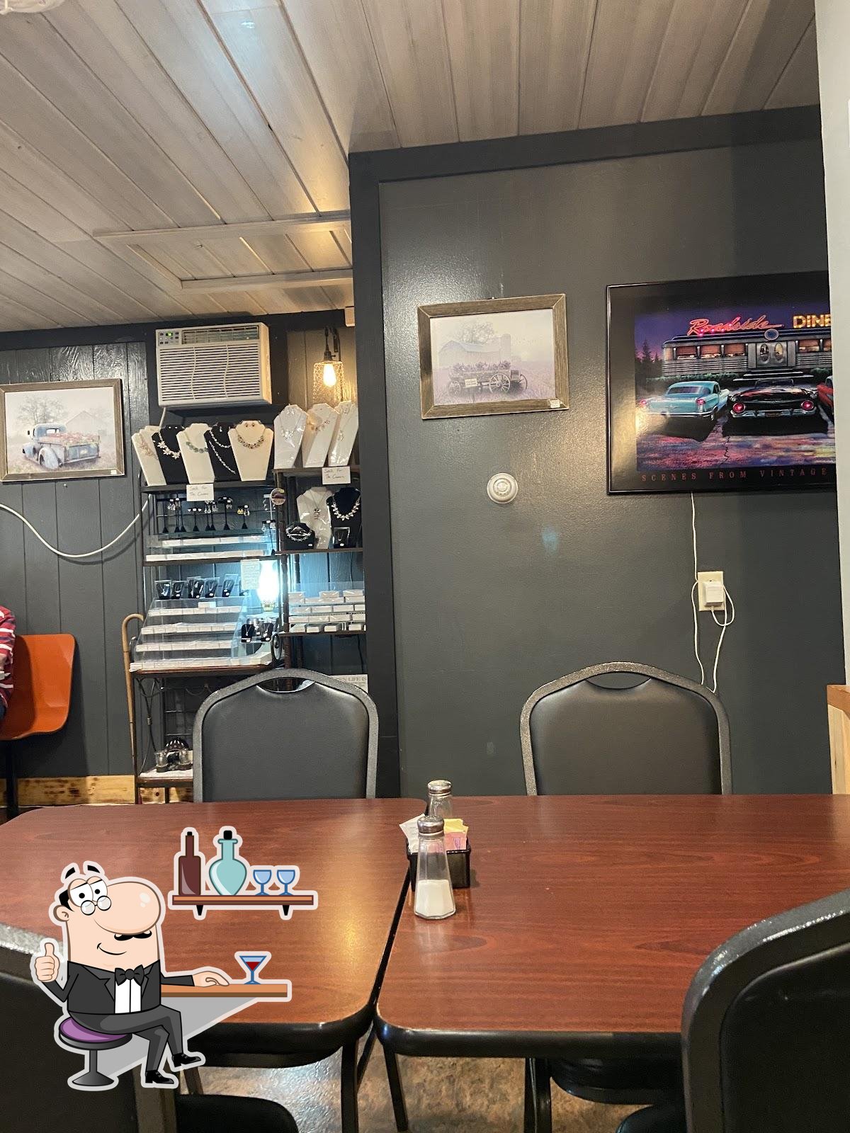 Earlystown Diner, Centre Hall - Restaurant menu, prices and reviews