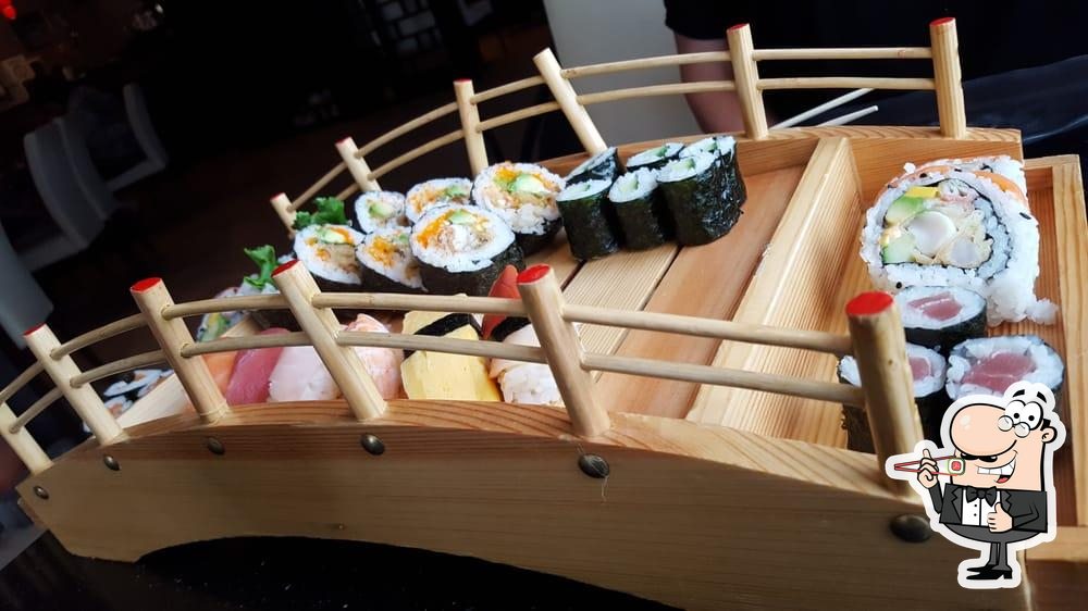 Sumo Sumo Sushi Bar & Grill in Sherwood Park - Restaurant menu and reviews