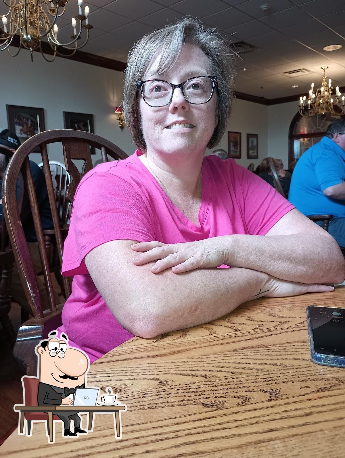 Claudia Sanders Dinner House, Shelbyville - Restaurant menu, prices and ...