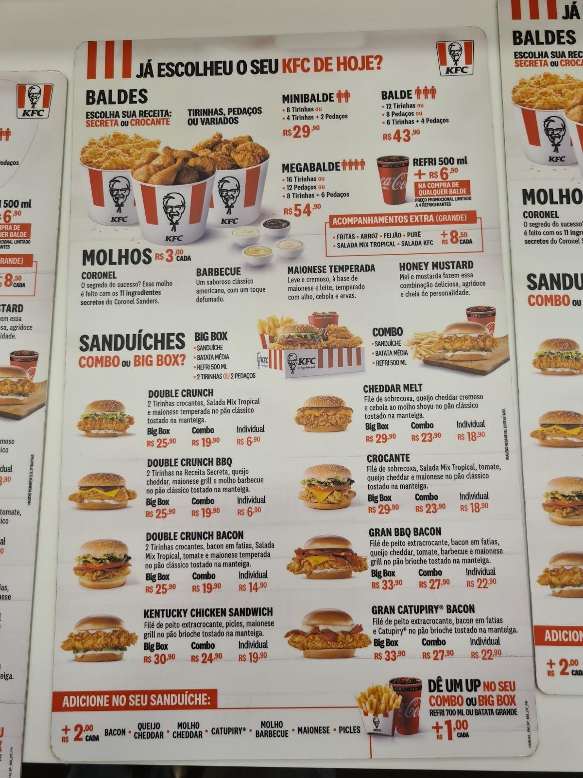 Menu em KFC restaurante, São Paulo, R. Palestra Itália