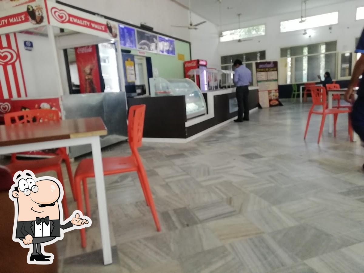 Main Cafeteria (Streat Cafe), Patiala - Restaurant reviews