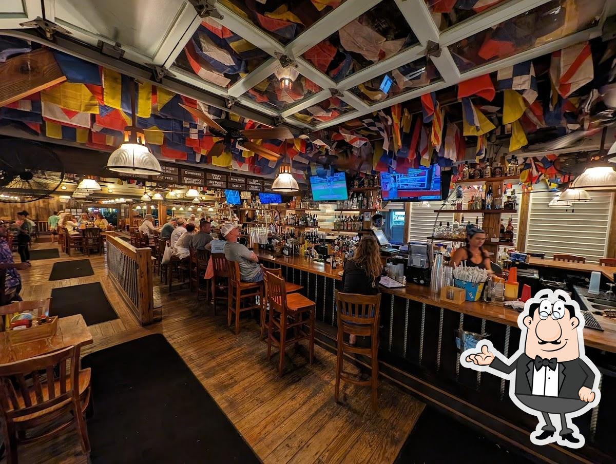 Boat House Bar & Grill, Key West - Restaurant menu, prices and reviews