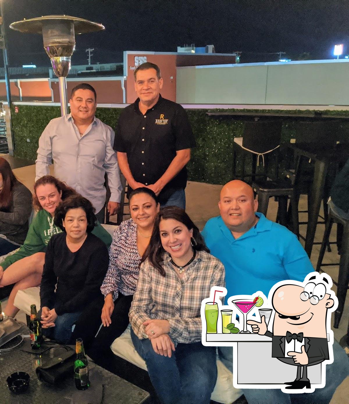 Laredo Rooftop Lounge in Laredo - Restaurant menu and reviews
