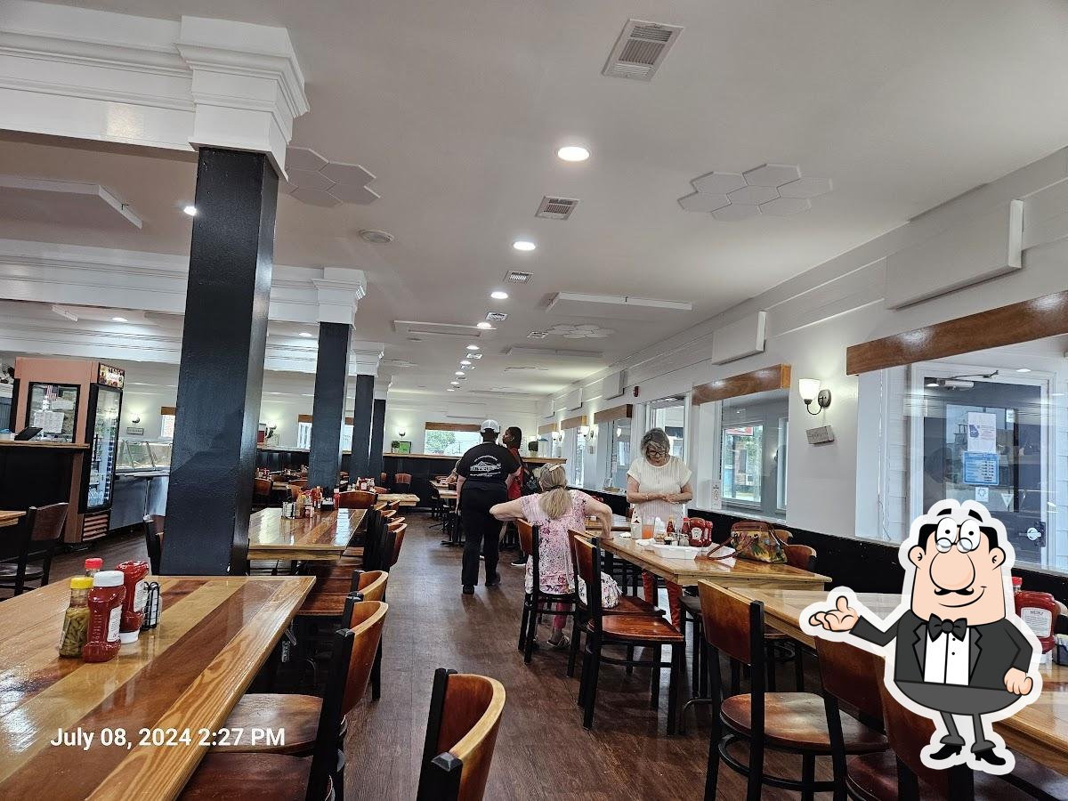 Oil Lamp Restaurant, Perry - Restaurant menu, prices and reviews