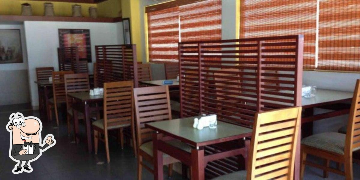 Monsoon Cafe Restaurant, Kochi, X7VR+44W - Restaurant reviews