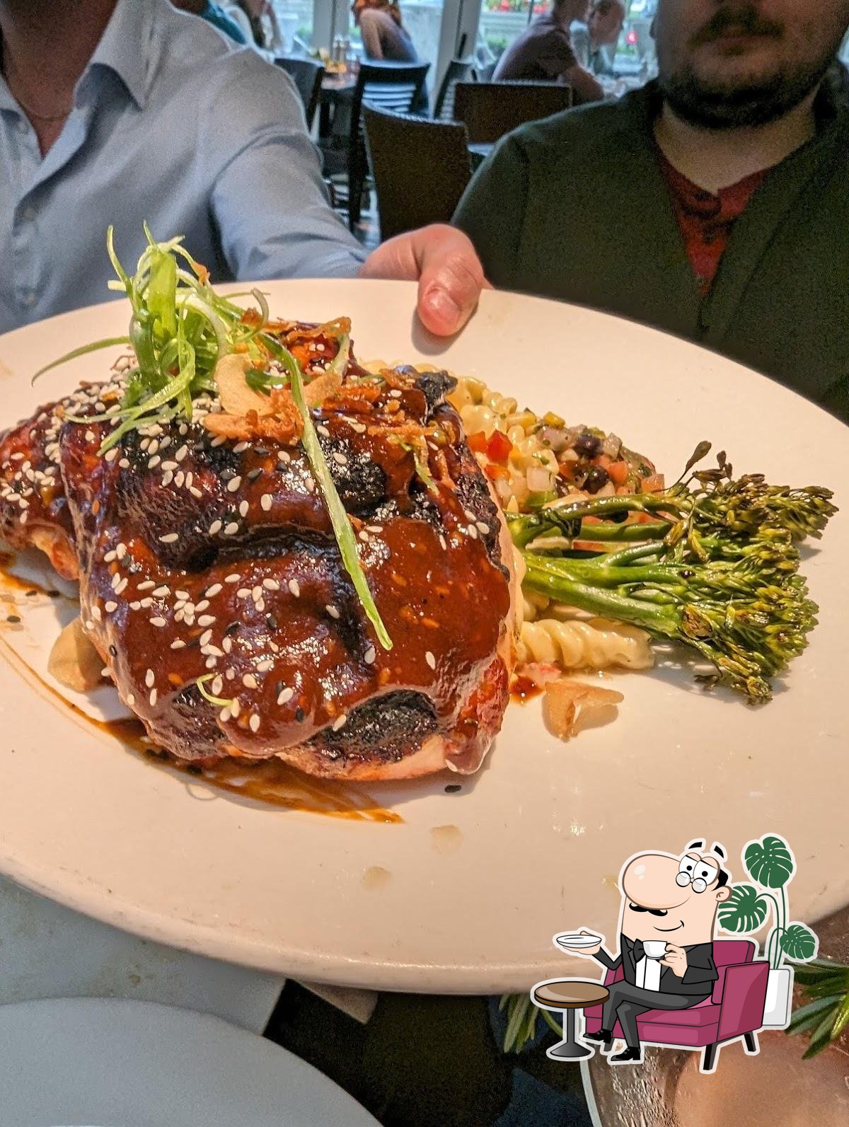 COV Edina, Edina - Restaurant menu, prices and reviews