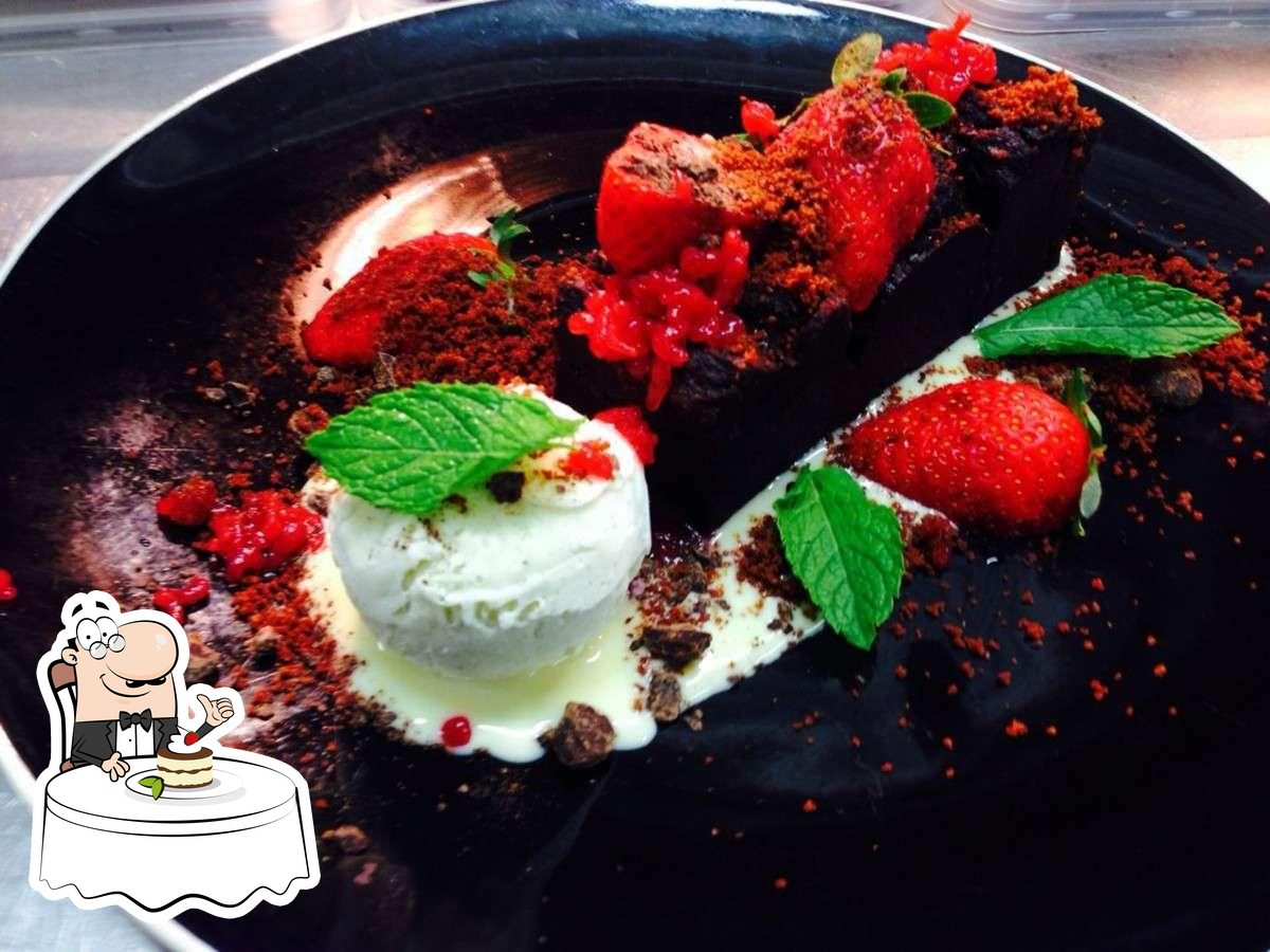 Ocean International Hotel in Mackay - Restaurant menu and reviews