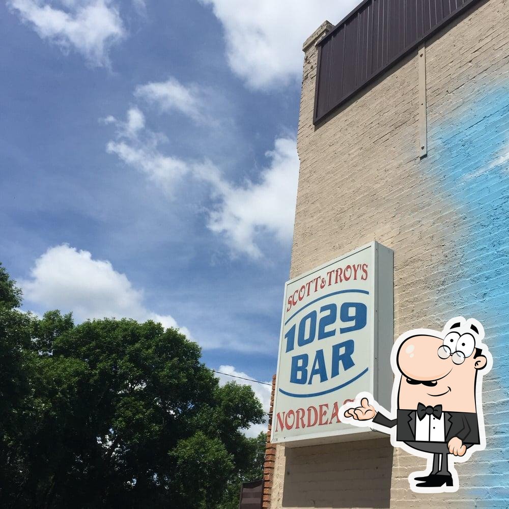 The 1029 Bar, Minneapolis - Restaurant menu, prices and reviews