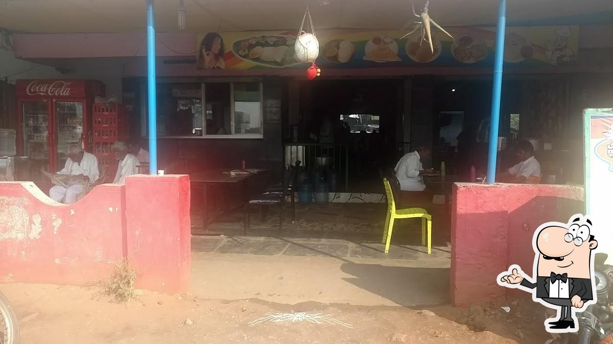 SRI KANYAKA PARAMESWARI HOTEL, India - Restaurant reviews