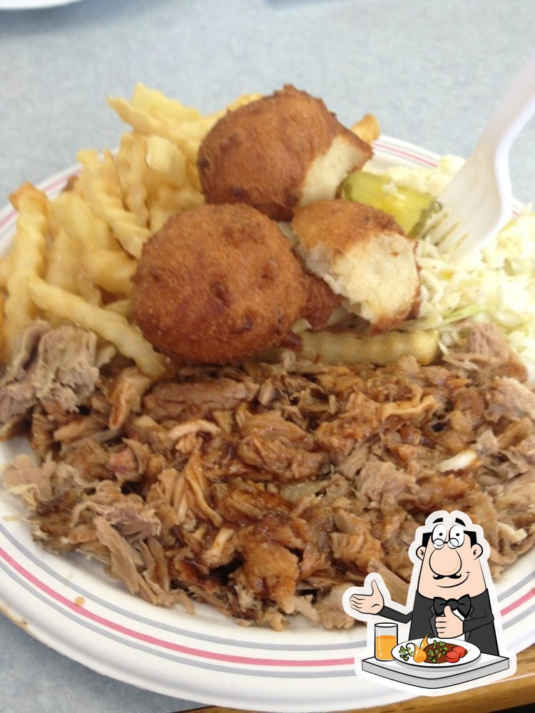 Little Pigs Barbecue in Newton - Restaurant menu and reviews